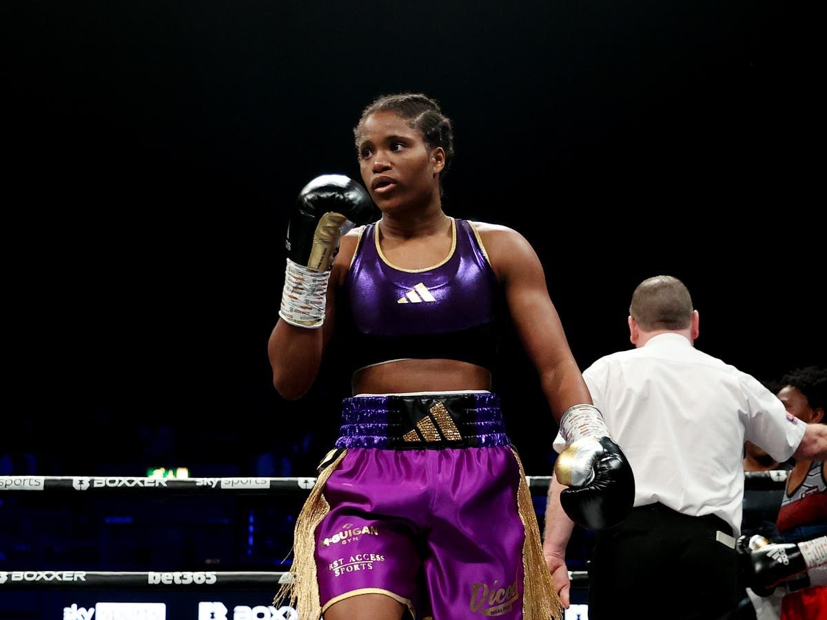 Caroline Dubois fighting in honour of late trainer…