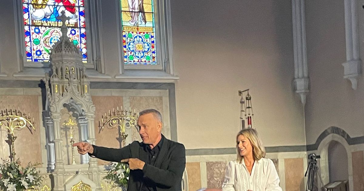 Tom Hanks delights fans in Dalkey as crowds gather to…