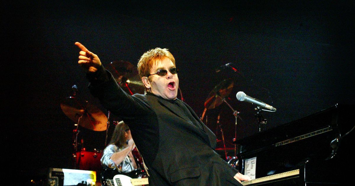 Elton John 'spent over £600' at Dennistoun BBQ joint…