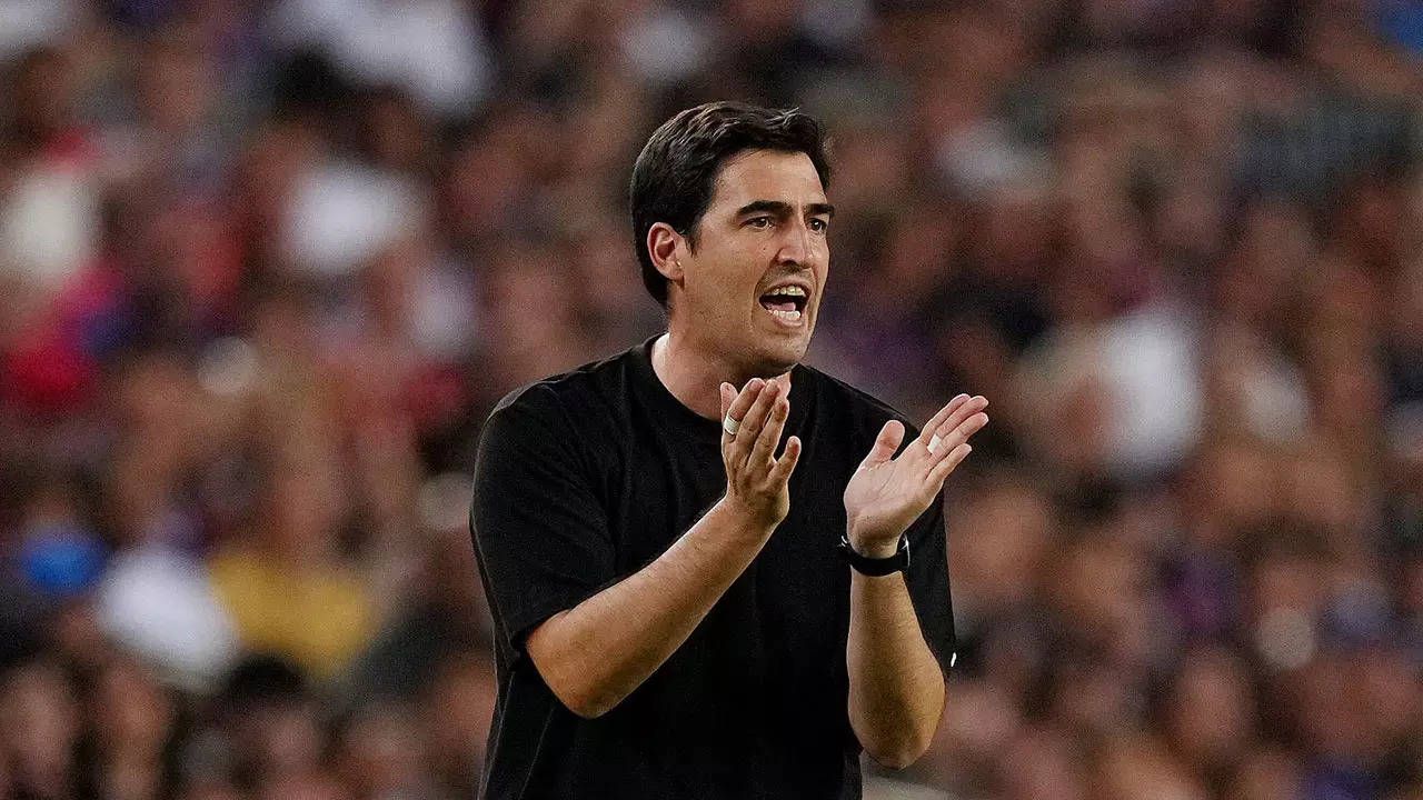 Andoni Iraola appointed Bournemouth manager after Gary… Andoni Iraola appointed Bournemouth manager after Gary…