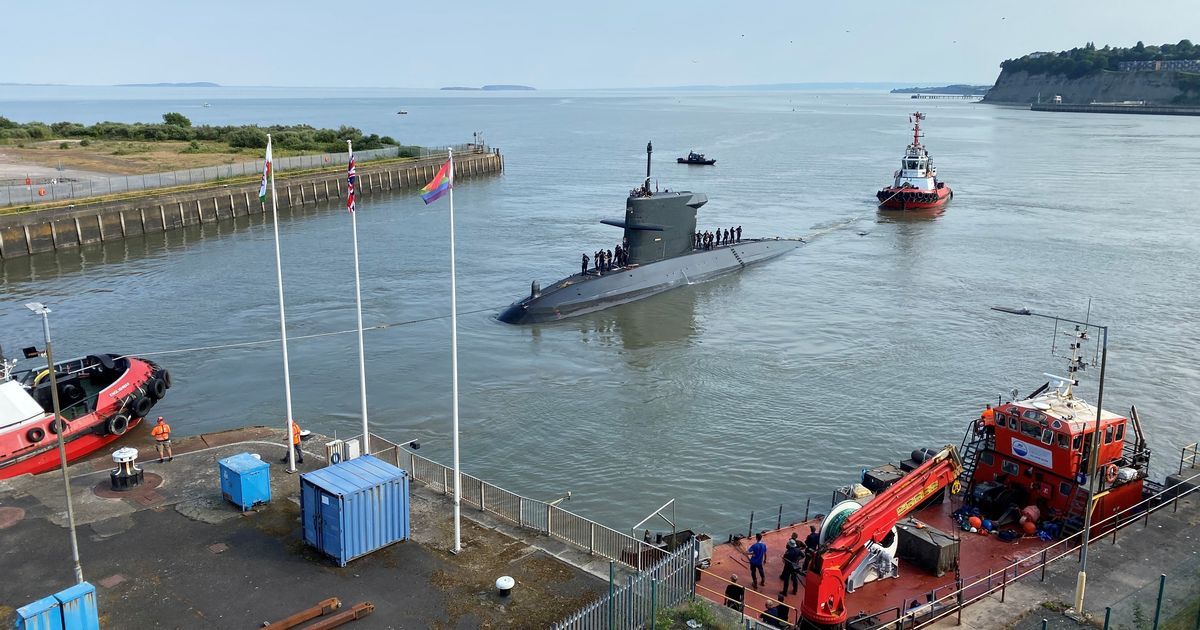 Submarine spotted in Cardiff Bay - here's what it is…