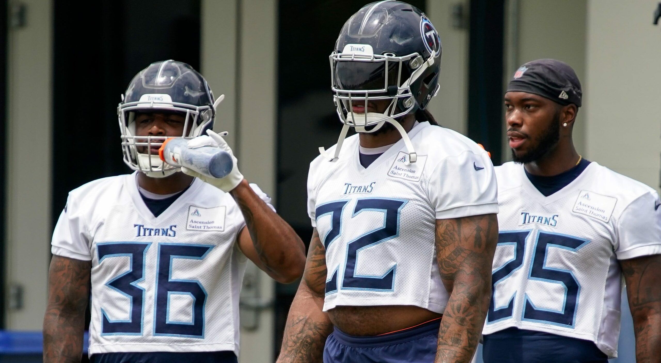 Titans’ running backs room cracks top 5 in PFF’s…