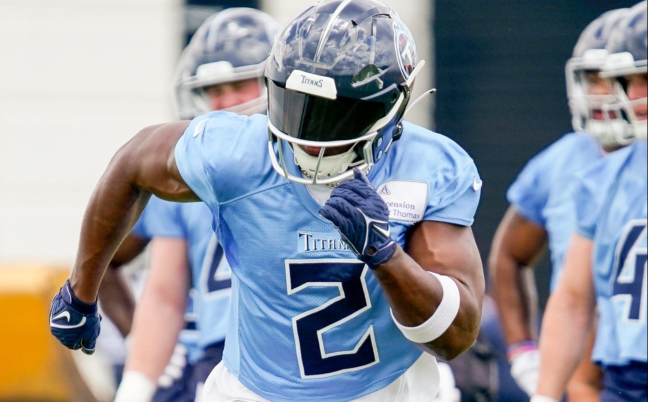 Titans’ linebackers room ranked among worst in NFL