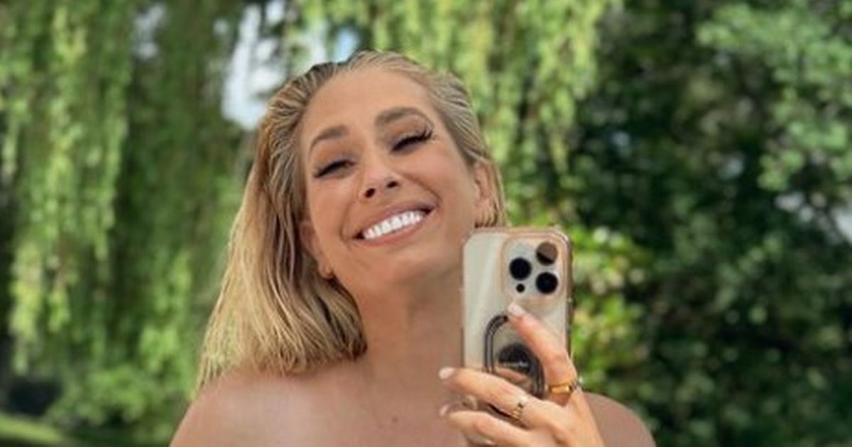 Stacey Solomon 'feels beautiful' as she poses in…
