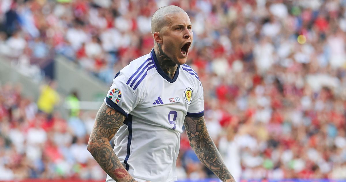 Lyndon Dykes would be an 'absolute sensation' for…