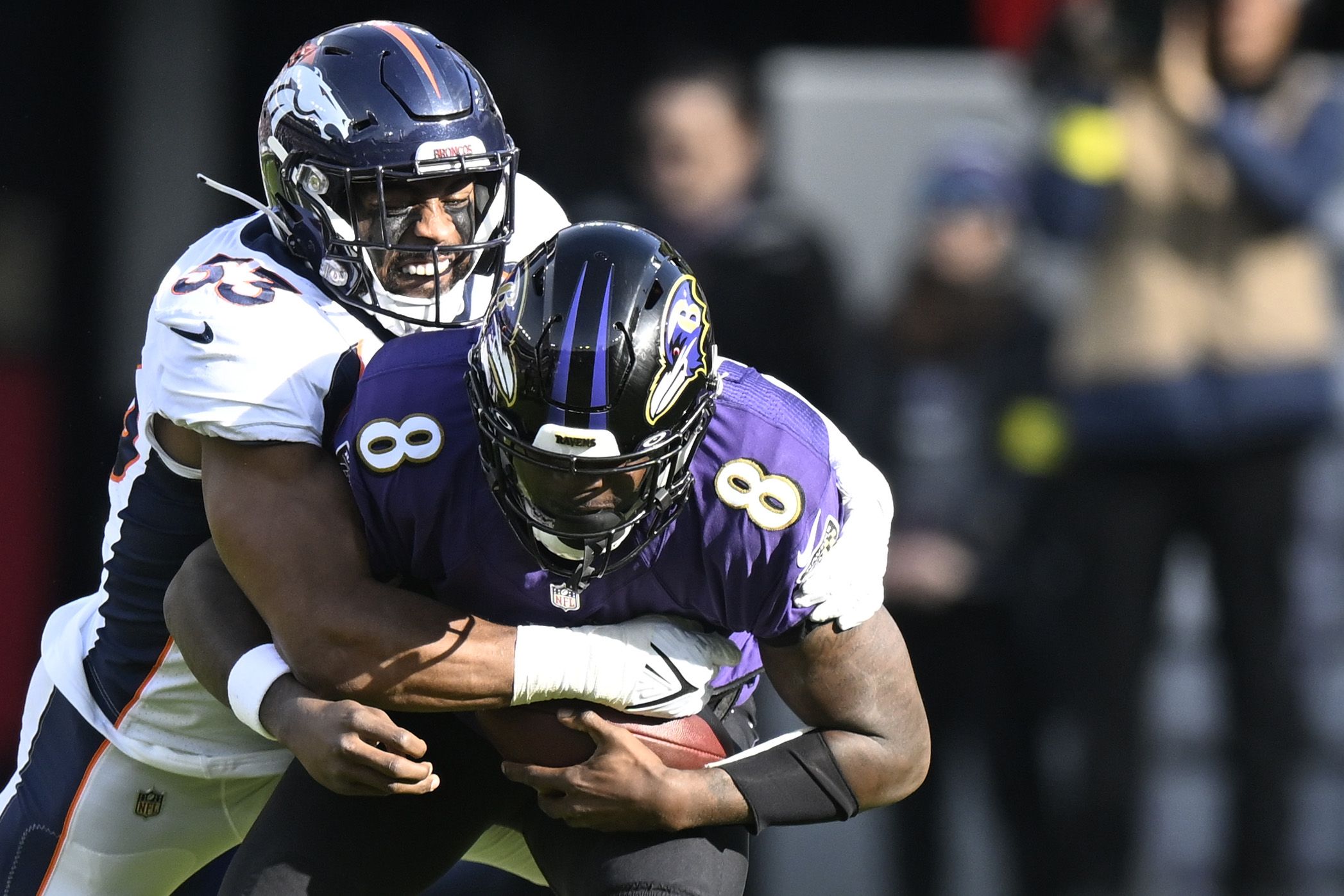 Broncos aim to generate pressure with waves of pass…