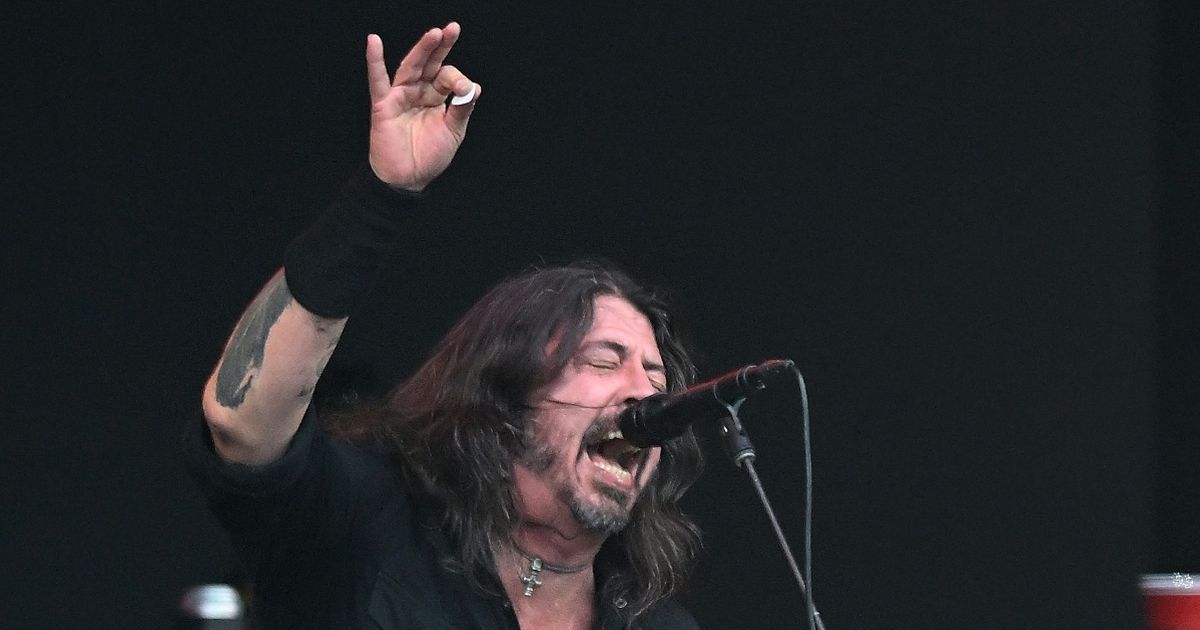 Dave Grohl welcomes daughter on Glastonbury stage as…