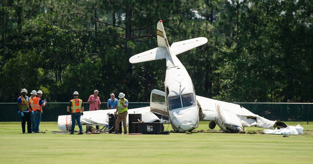 Plane crashes onto school field after taking off from…
