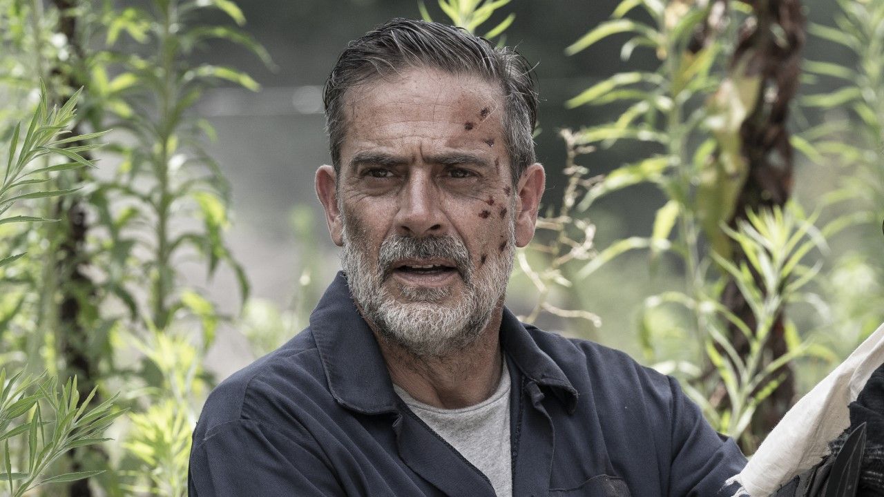 Jeffrey Dean Morgan Calls Out 'Toxic Fans' Who've…