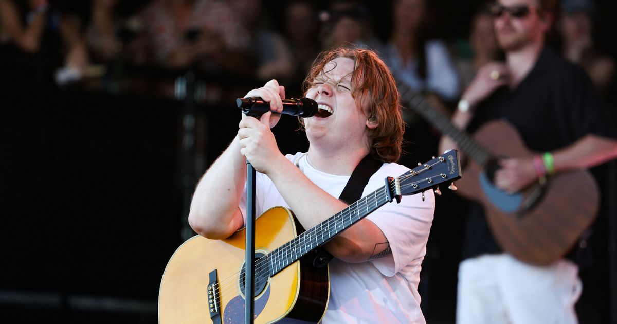 Lewis Capaldi's Glastonbury crowd shows love for…