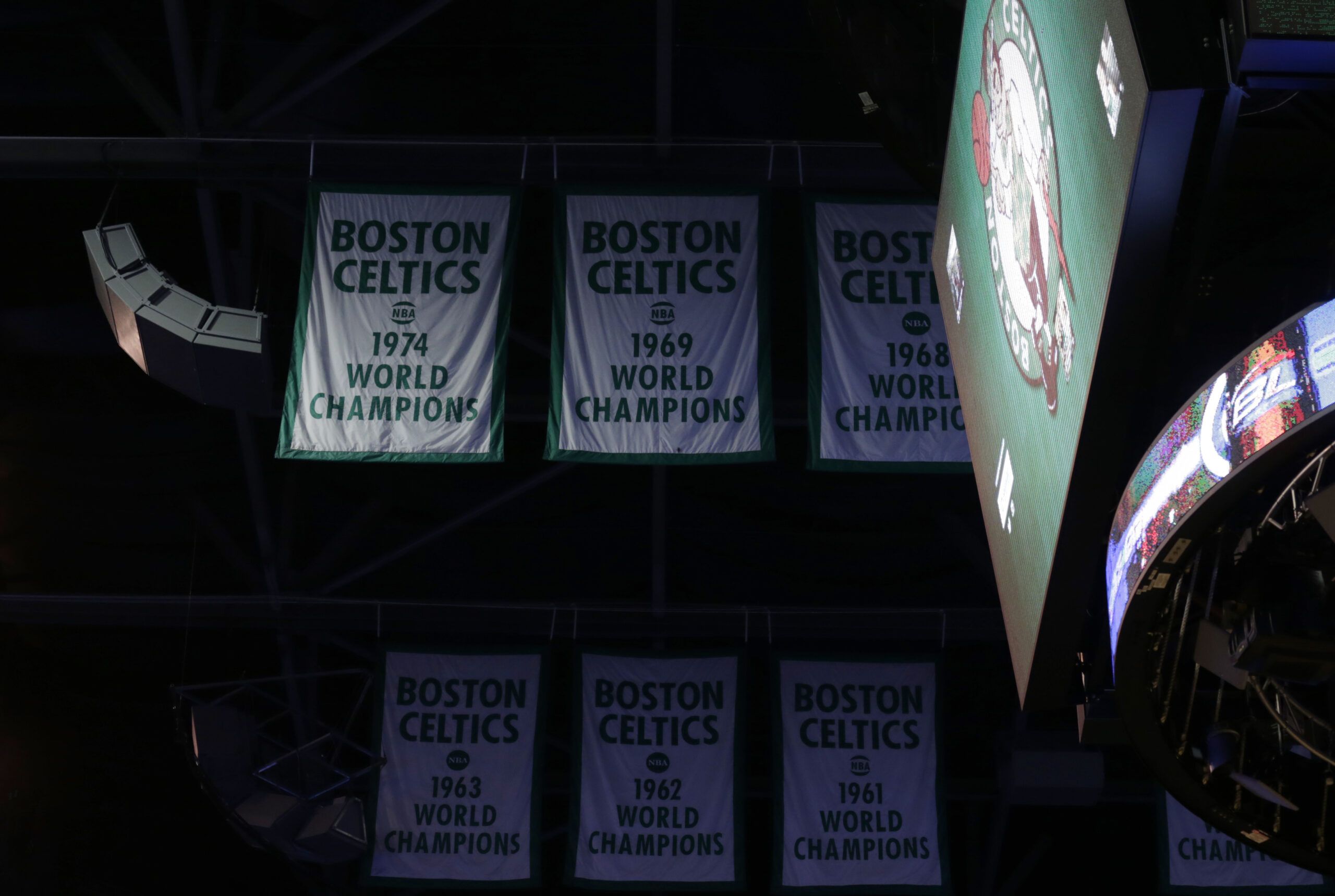 On this day: Rozier, Billups, Mercer, Kreklow, Hunter,…