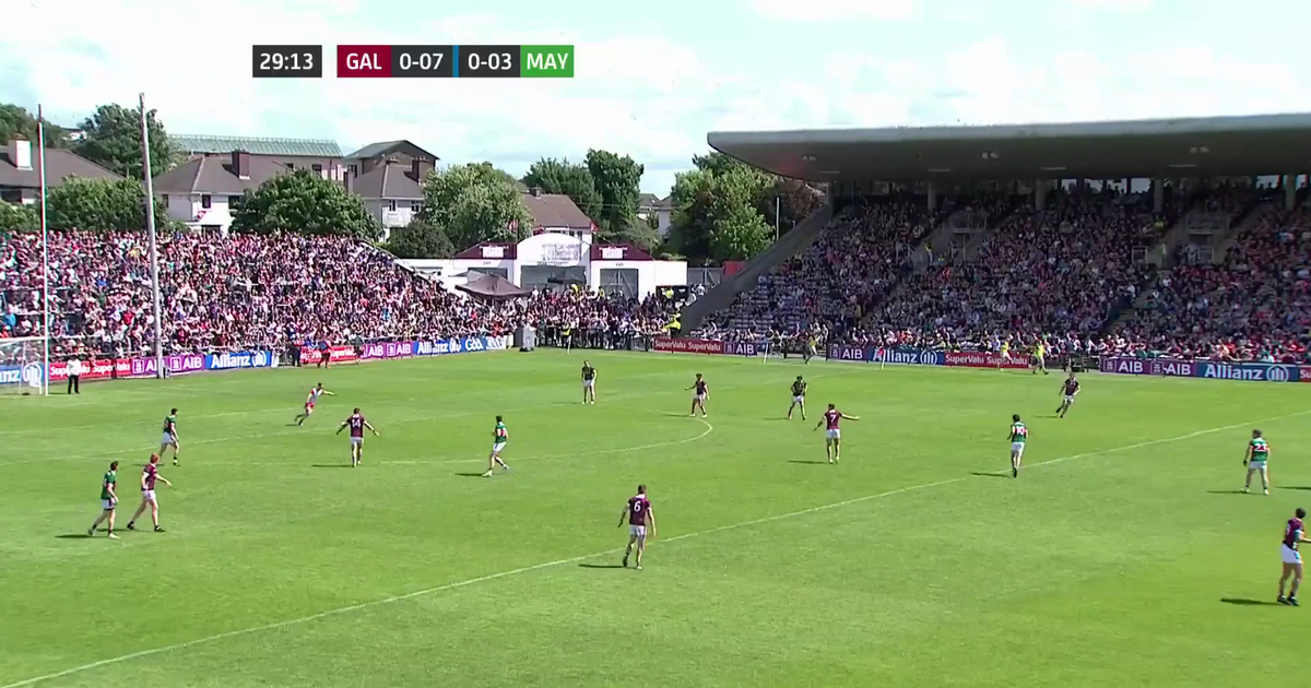 Kit clash as fans 'can't see the difference' between…