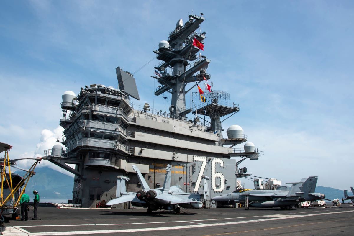 US aircraft carrier makes Da Nang port call as America…