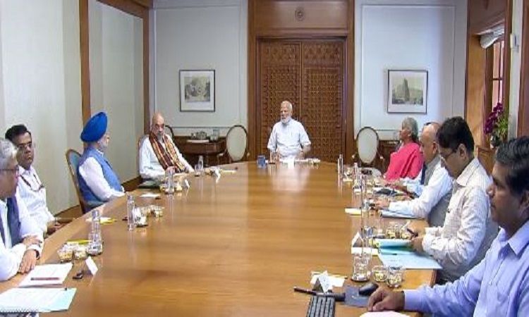 Prime Minister Modi chairs meet with Cabinet ministers…