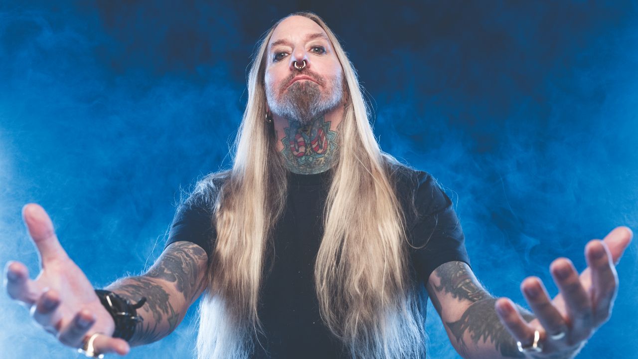 "Ozzy's made me breakfast!" As frontman of Devildriver…