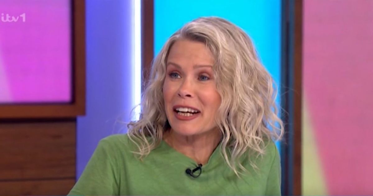 Loose Women Fans Brand Melinda Messenger Stunning As