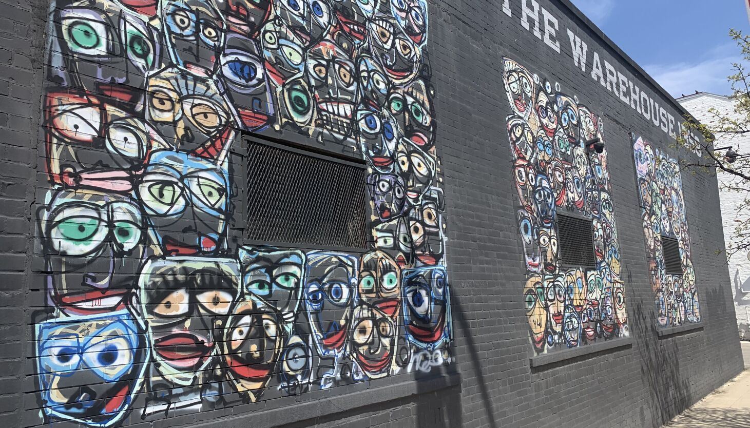 For Pilsen body shop mural, artist drew on the work of…