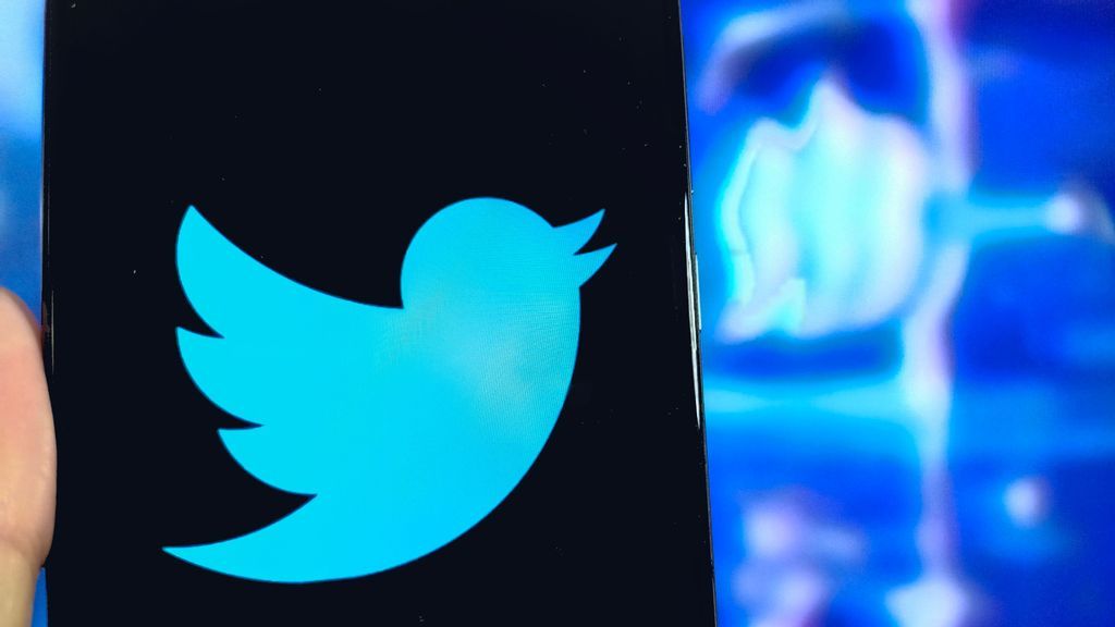 Elon Musk Implements Temporary Limits On Twitter Usage… Elon Musk Implements Temporary Limits On Twitter Usage…
