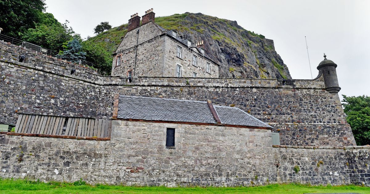 Castle gun salute to celebrate 800 years of Dumbarton…