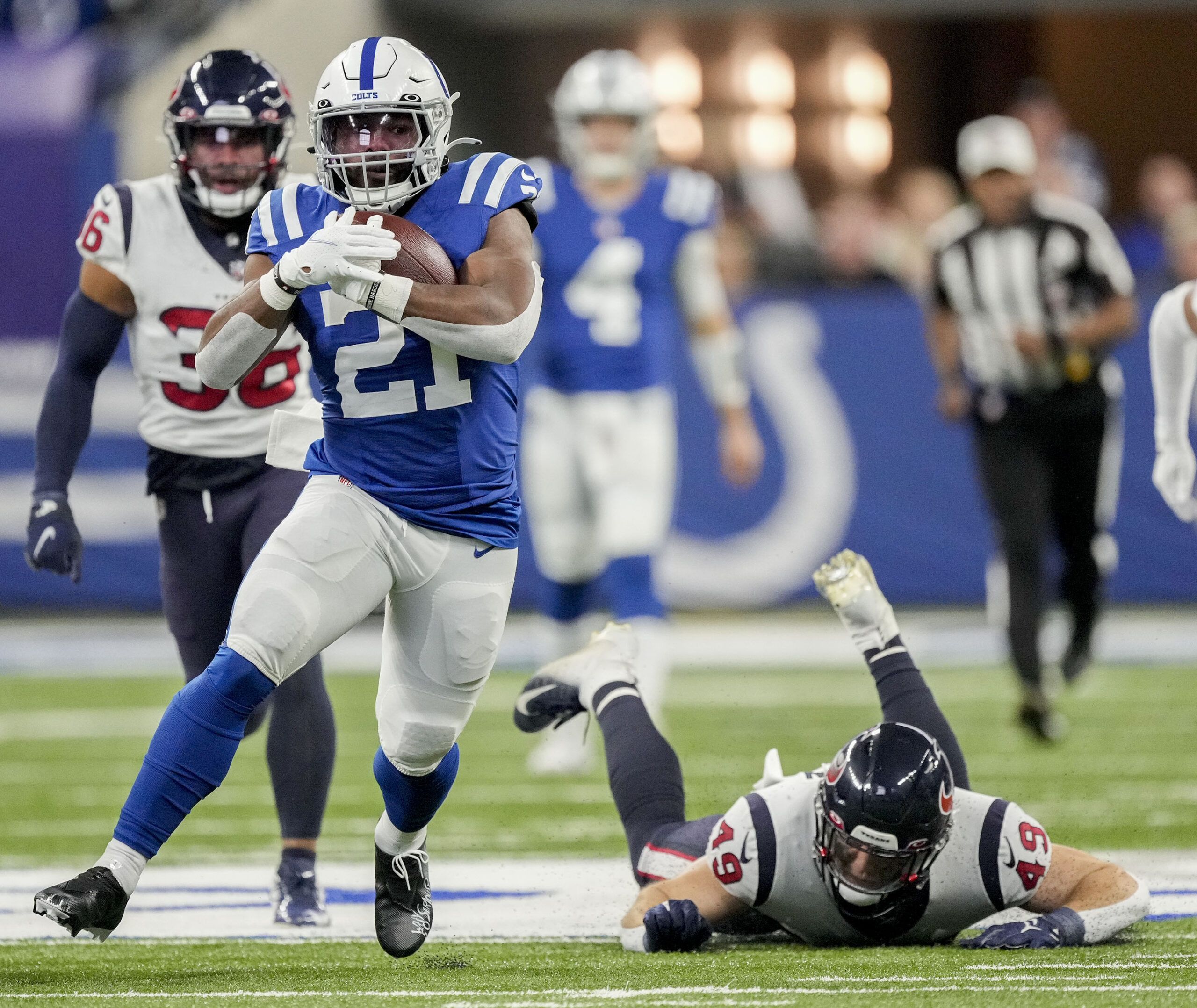 Colts’ Zack Moss among top RB handcuffs in fantasy…