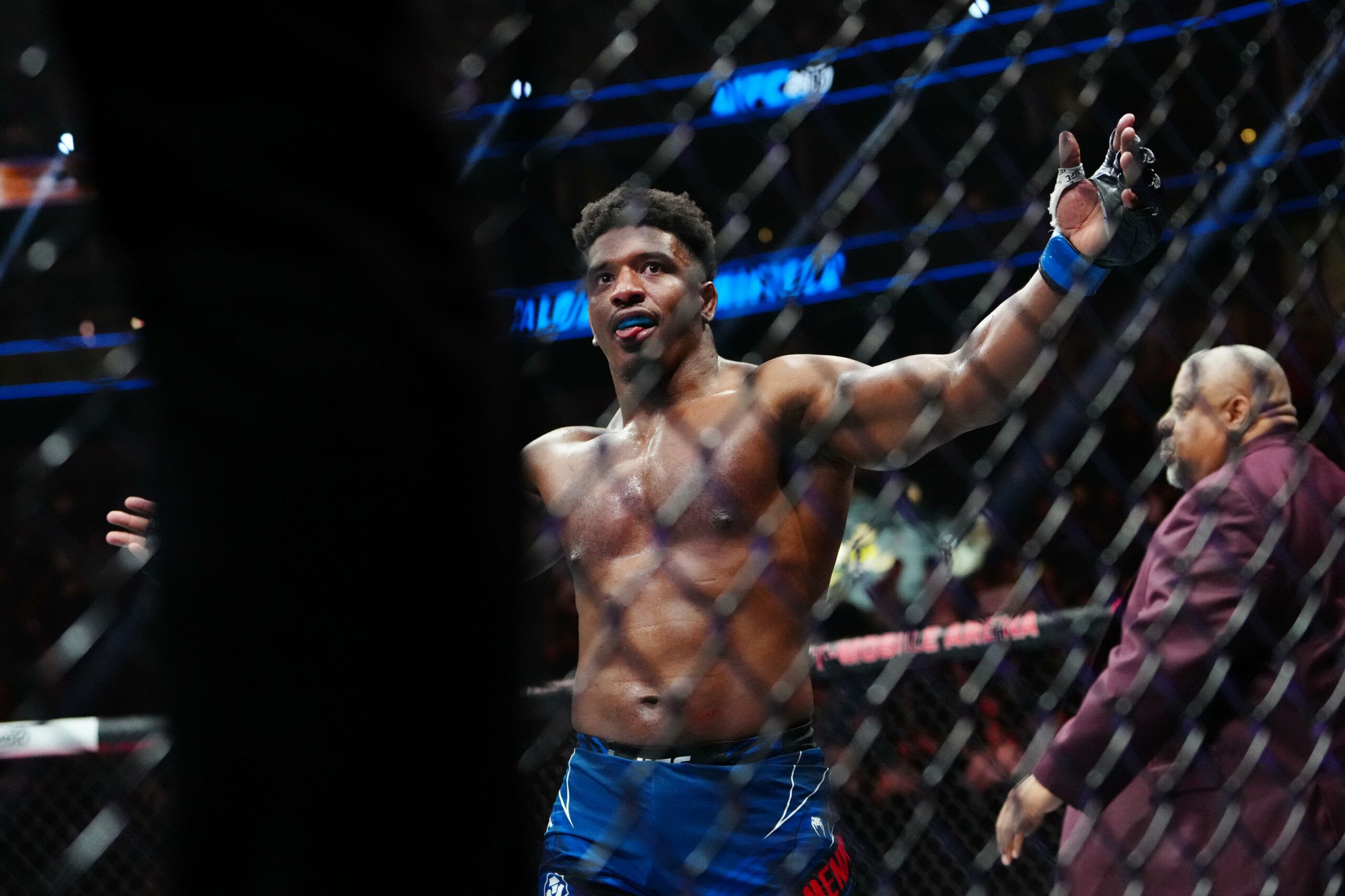 Alonzo Menifield def. Jimmy Crute at UFC 290: Best…