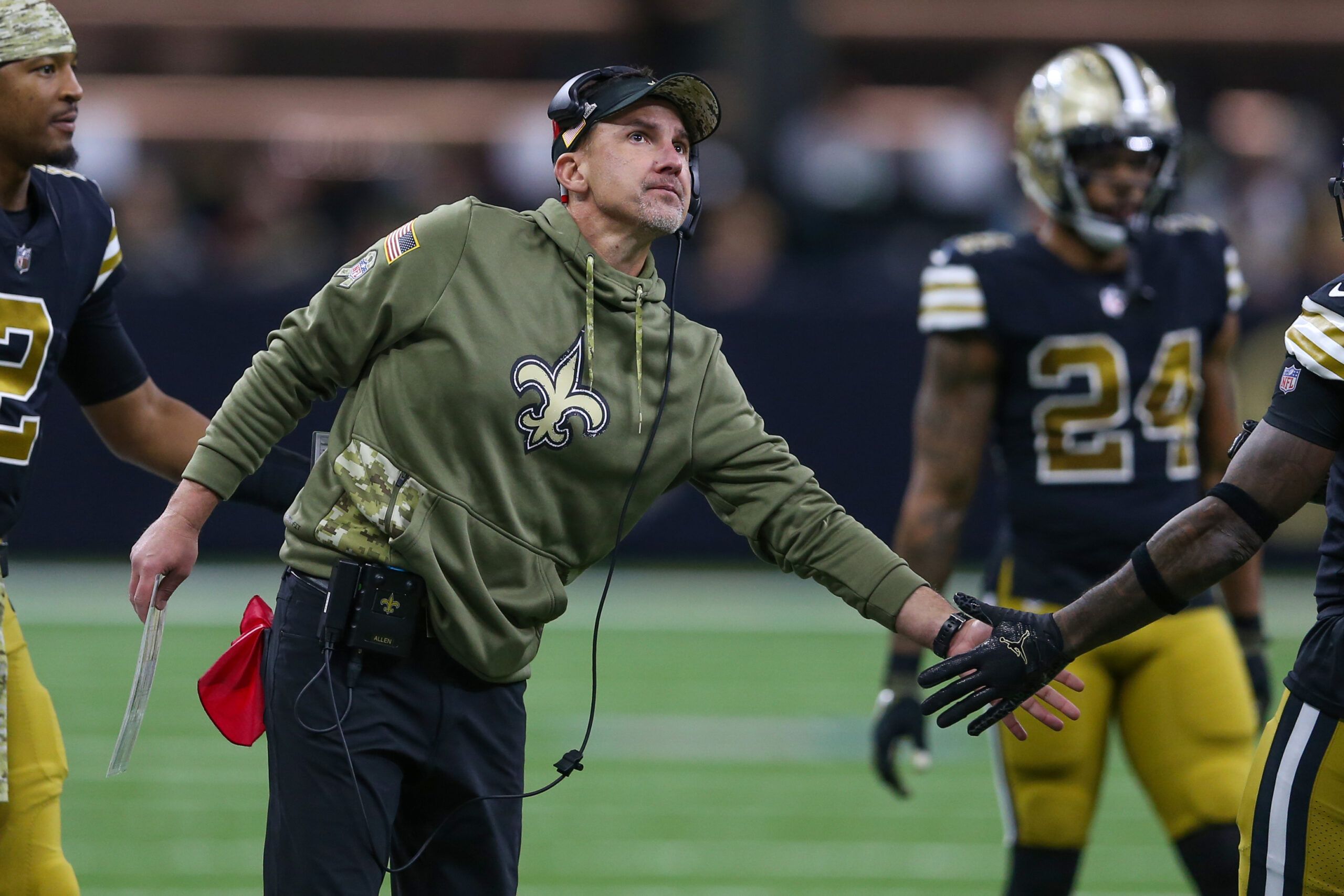 Report: New Orleans Saints hiring Jets’ Zach Stuart as…