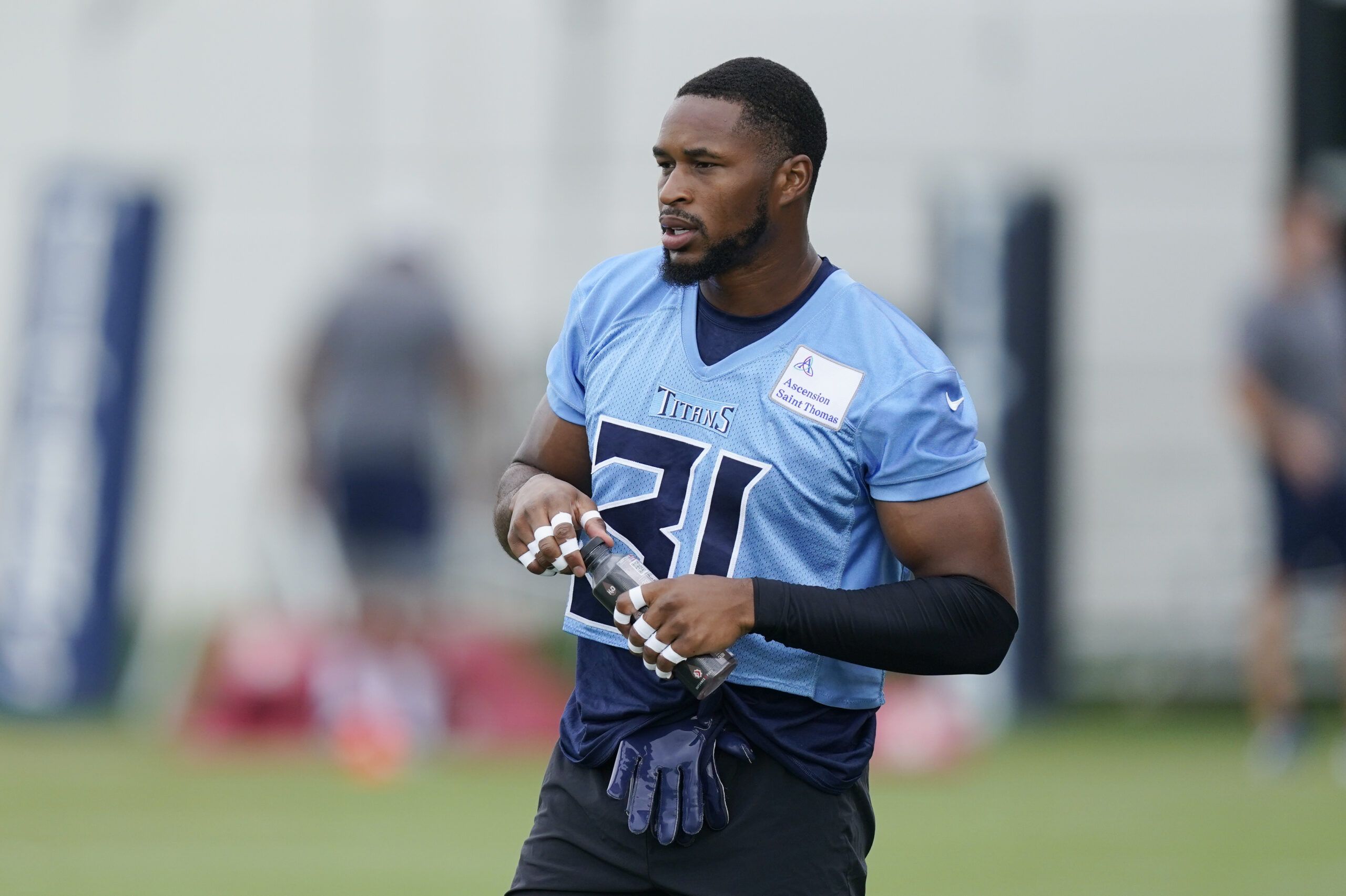 Titans’ Kevin Byard falls 4 spots in ESPN’s survey…