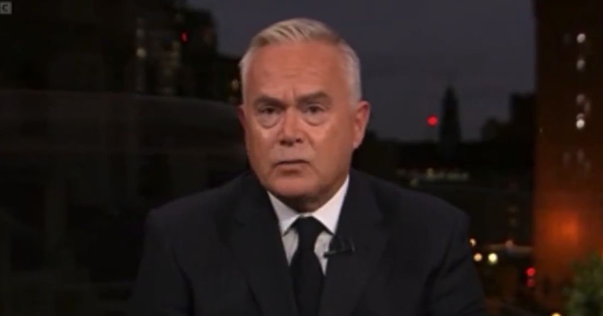 Huw Edwards' wife Vicky Flind, family life, BBC wage…