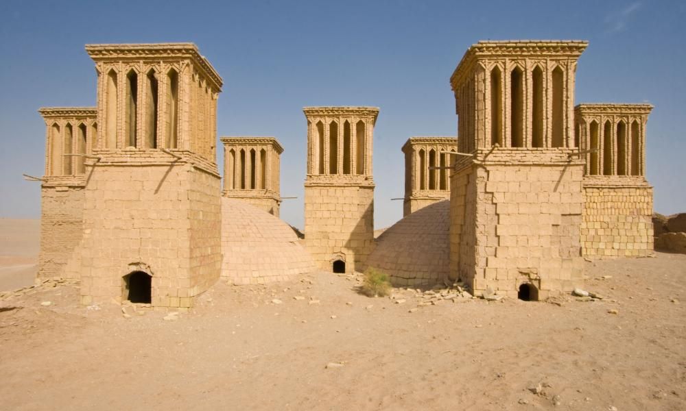 Ancient windcatchers in Iran give architects cooling…