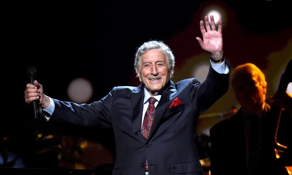 Tony Bennett, US singer with seven-decade career, dies…