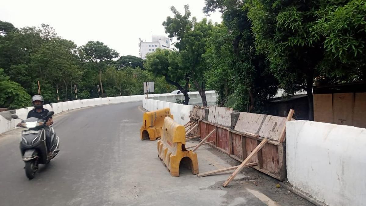 Anna Flyover to get crash barrier-type parapet, says…