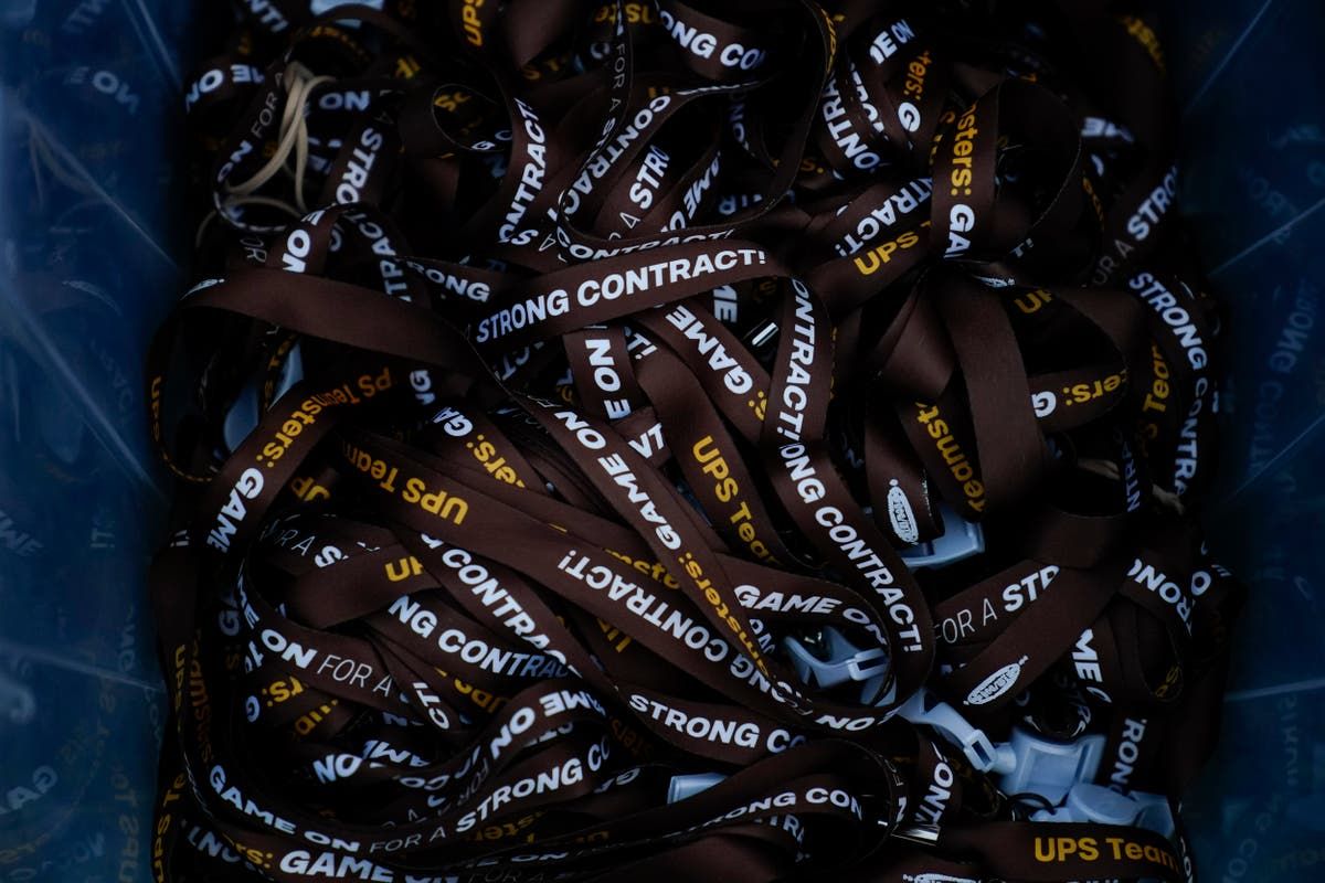 UPS reaches contract with 340,000 unionized workers,…