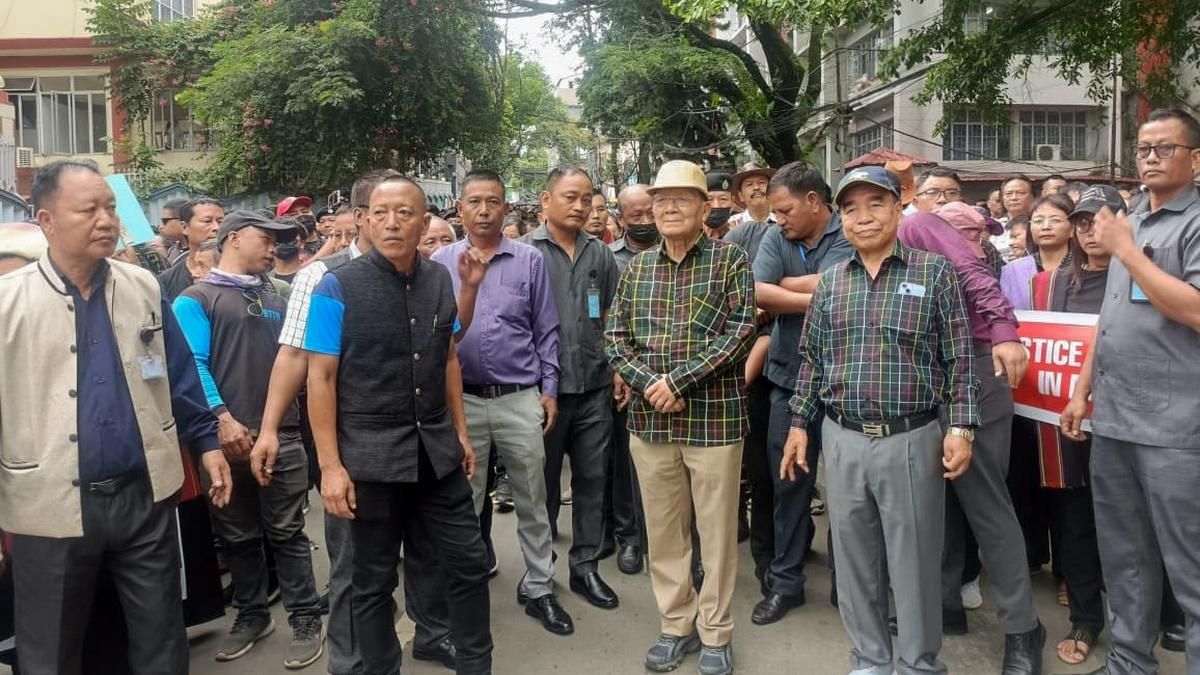 Mizoram CM joins solidarity march for Kuki-Zo people…