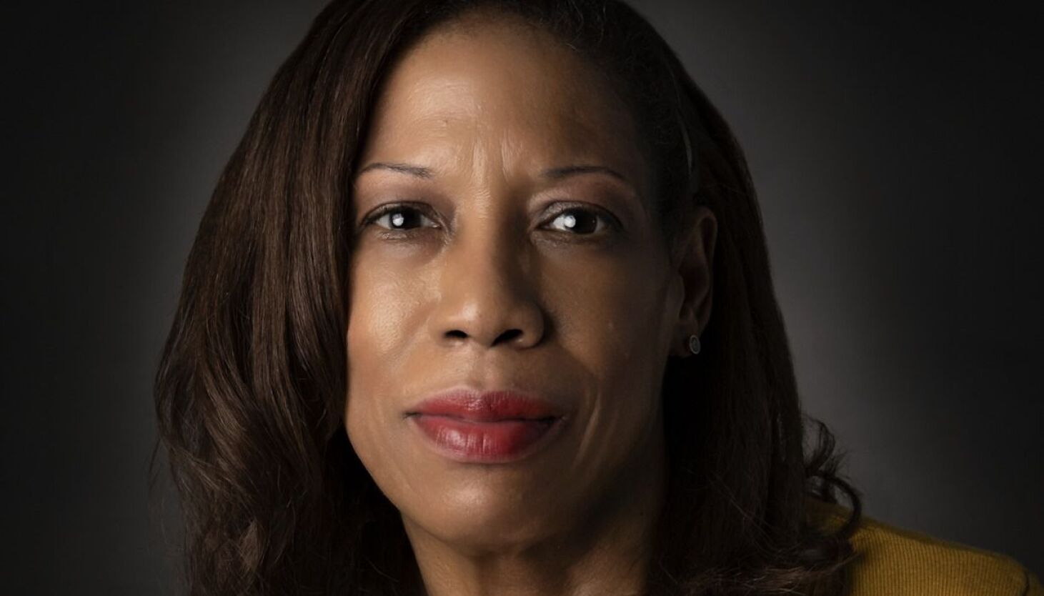 Former CPD official accuses top cop of retaliating…