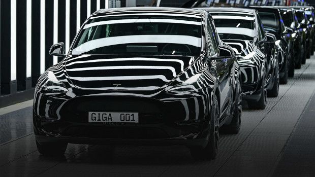 Tesla Faces Investigation Over Fsd Vehicle Safety …