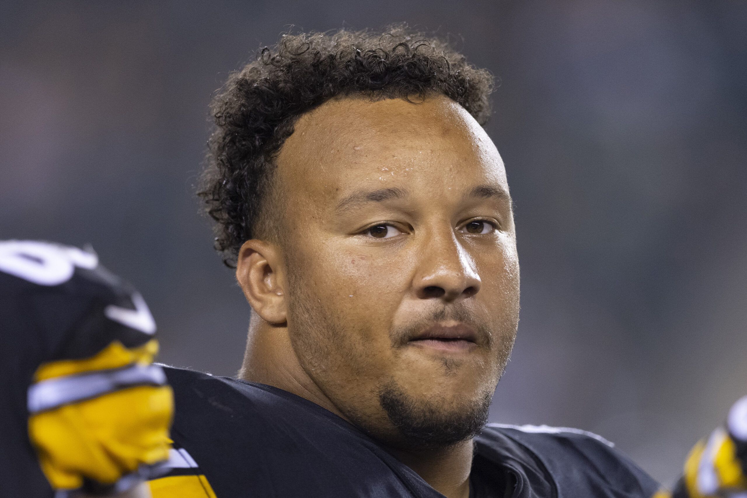 Steelers training camp: 6 veterans squarely on the…