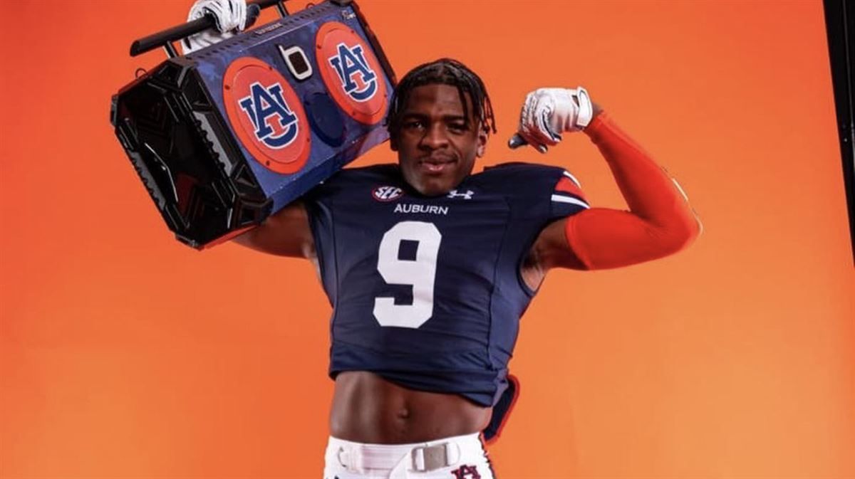 Watch: Auburn flips 5-star OLB Demarcus Riddick from…