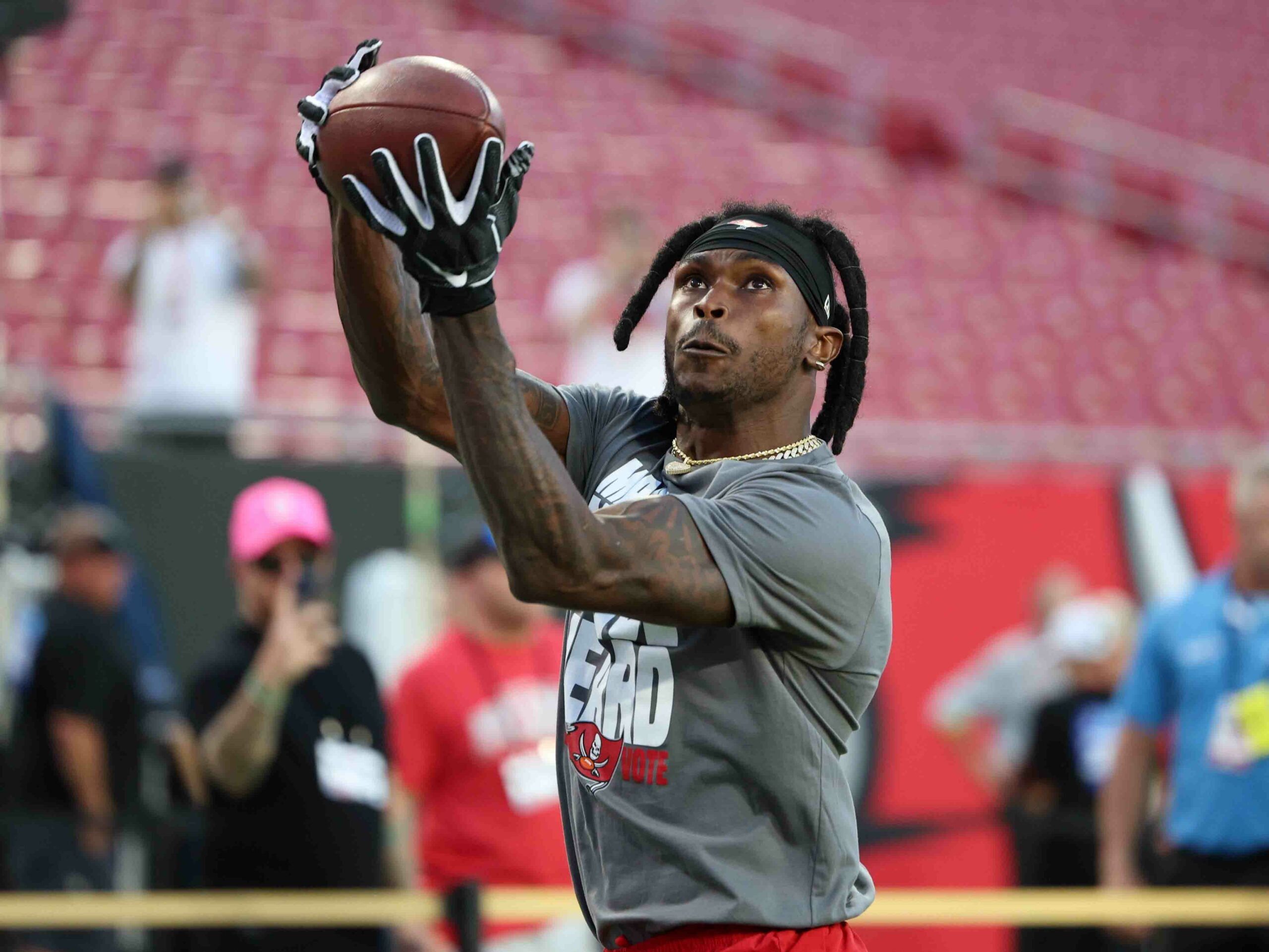 5 free agents Chiefs could target after John Ross’…