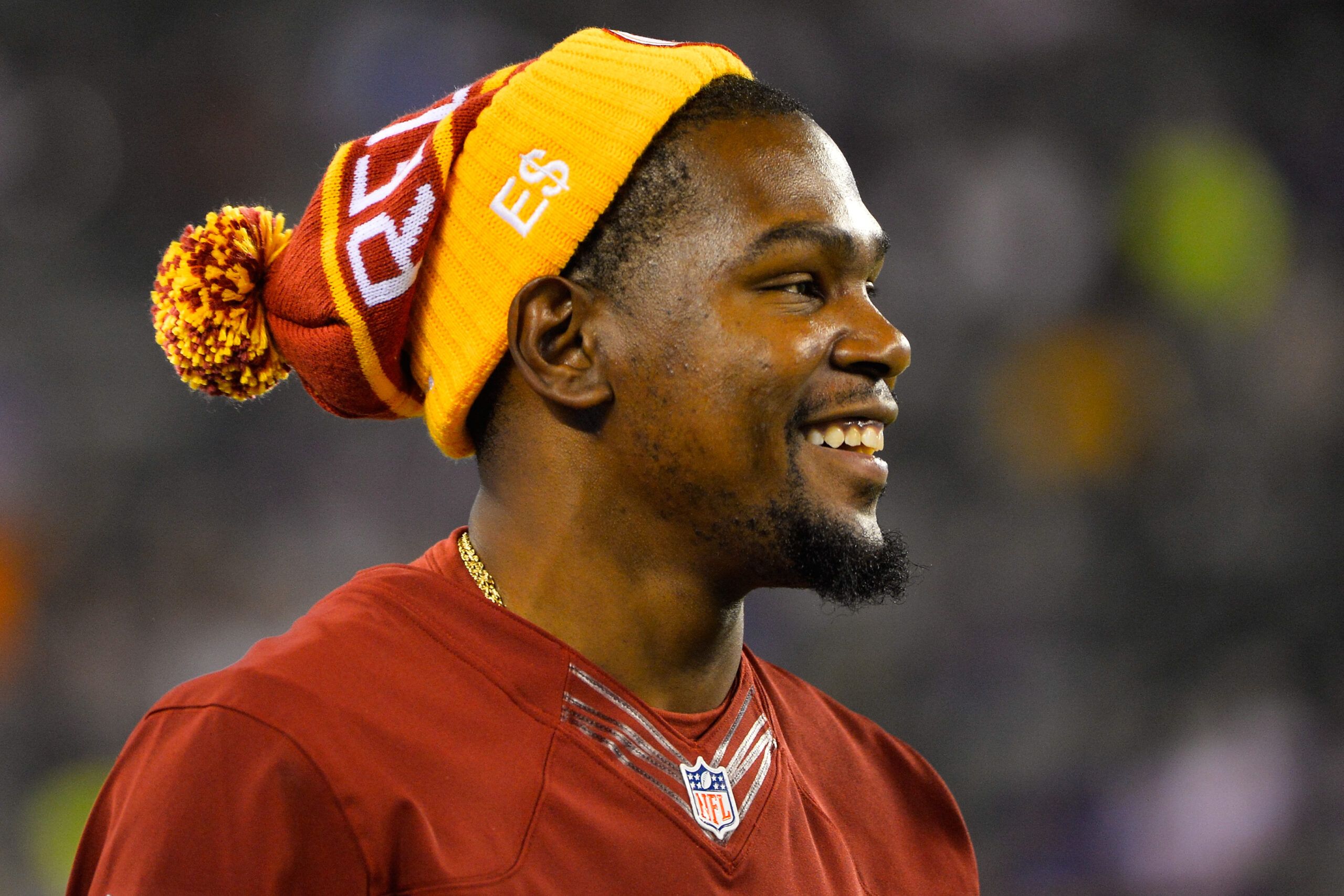 LOOK: Kevin Durant visits Commanders training camp