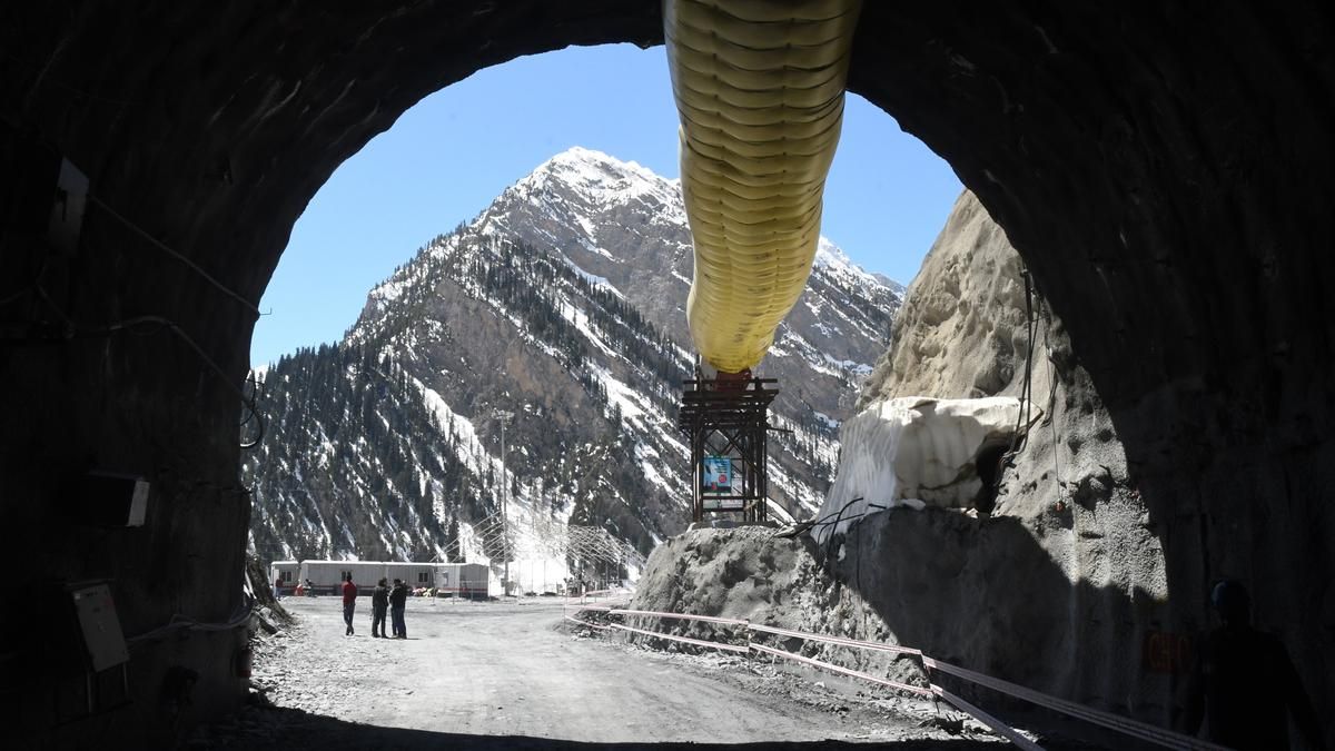 Zojila tunnel construction | 40% work over; terrain,…