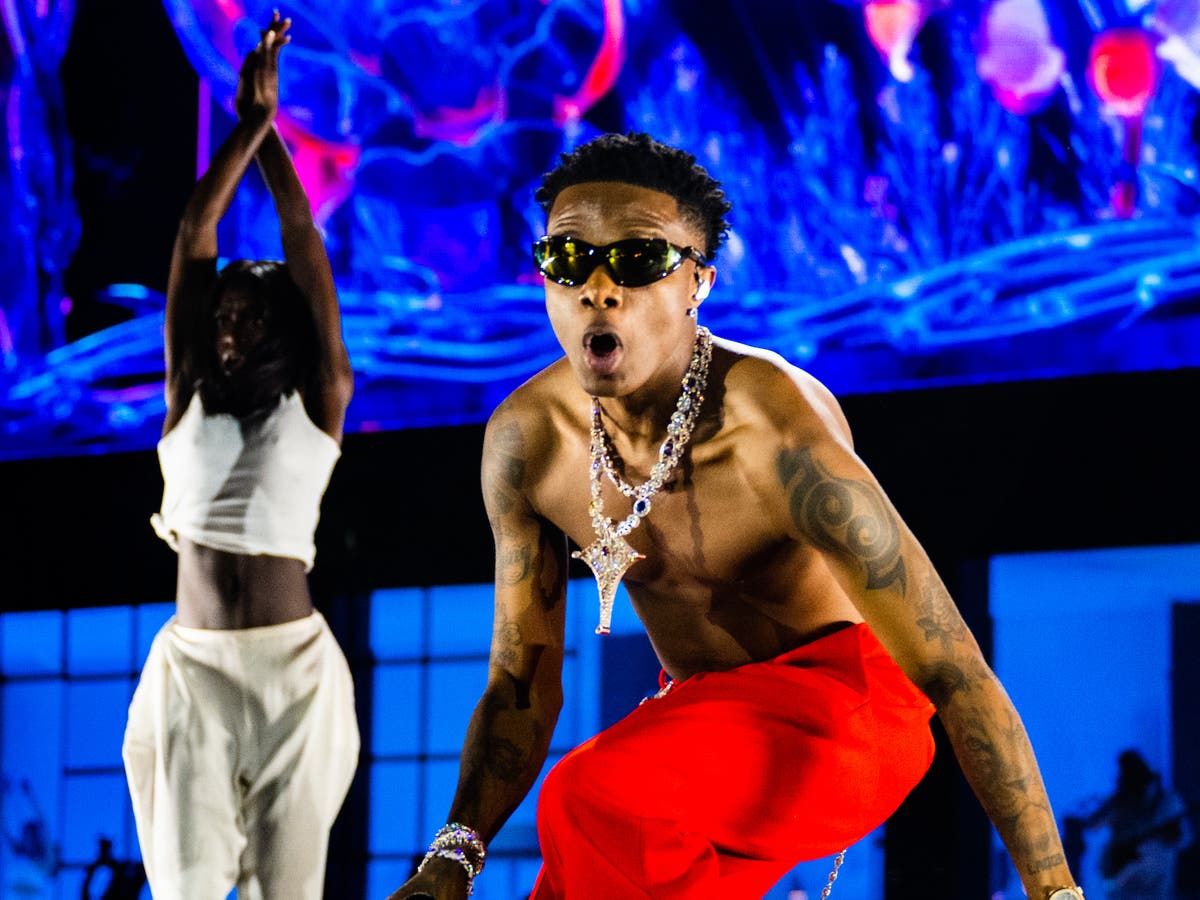 Wizkid review, Tottenham Stadium: King of Afrobeats…