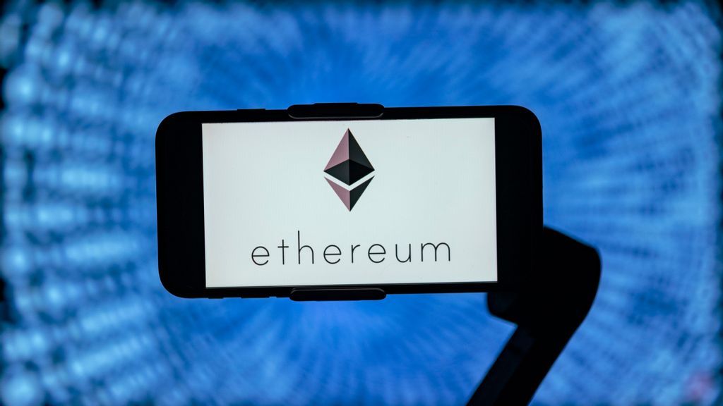 ‌If You Invested $1,000 In Ethereum At Launch, Here’s…