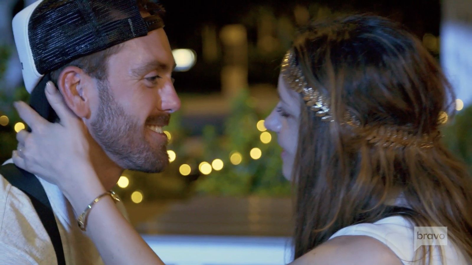 Below Deck Down Under's Luke kisses another stewardess