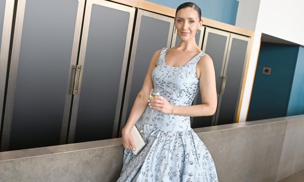 Actor says row over free birthday cakes for her party…