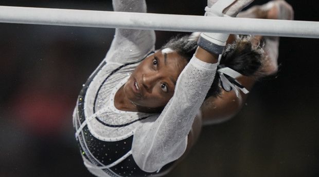 Sports Illustrated - Simone Biles Returns to…