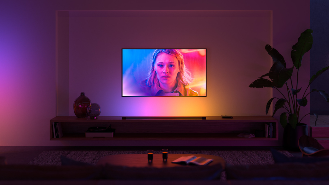 I tried the Philips Hue entertainment lighting for the…