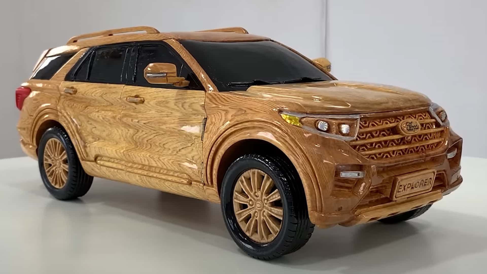 See 2023 Ford Explorer Wood Model Get Detailed…