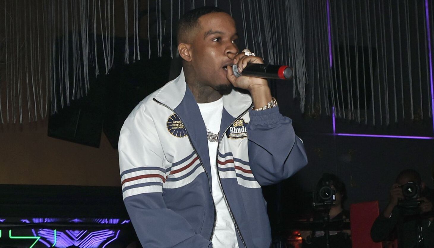 Tory Lanez sentenced to 10 years in prison for Megan…