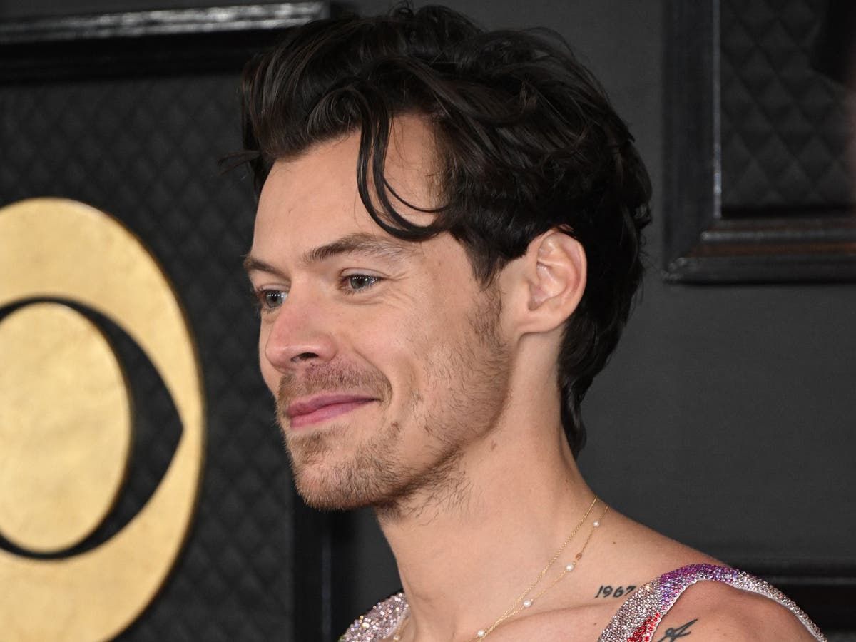 A timeline of Harry Styles and Taylor Russell’s…