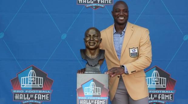 Cowboys Fans Are Fuming Over DeMarcus Ware’s Hall of…
